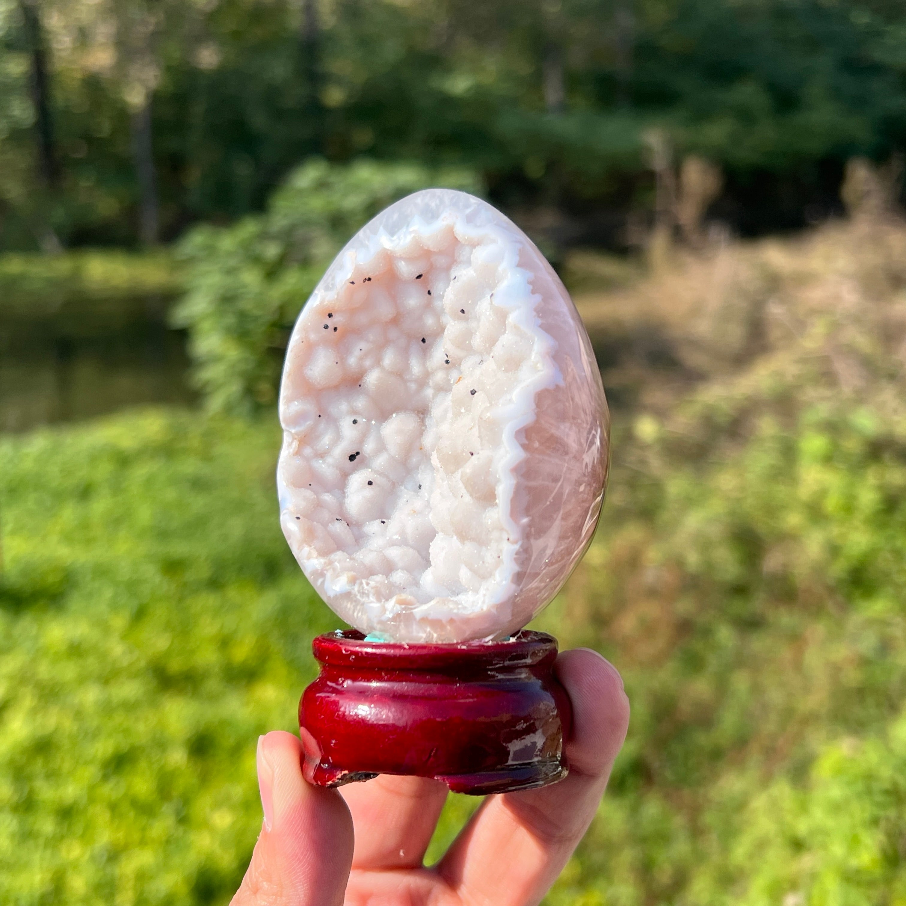Agate Geode Egg – KiKi Crystal